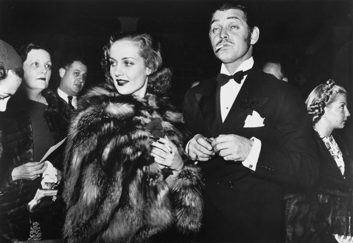 Carole Lombard and Clark Gable at a Movie Preview in Hollywood. 1936 ...
