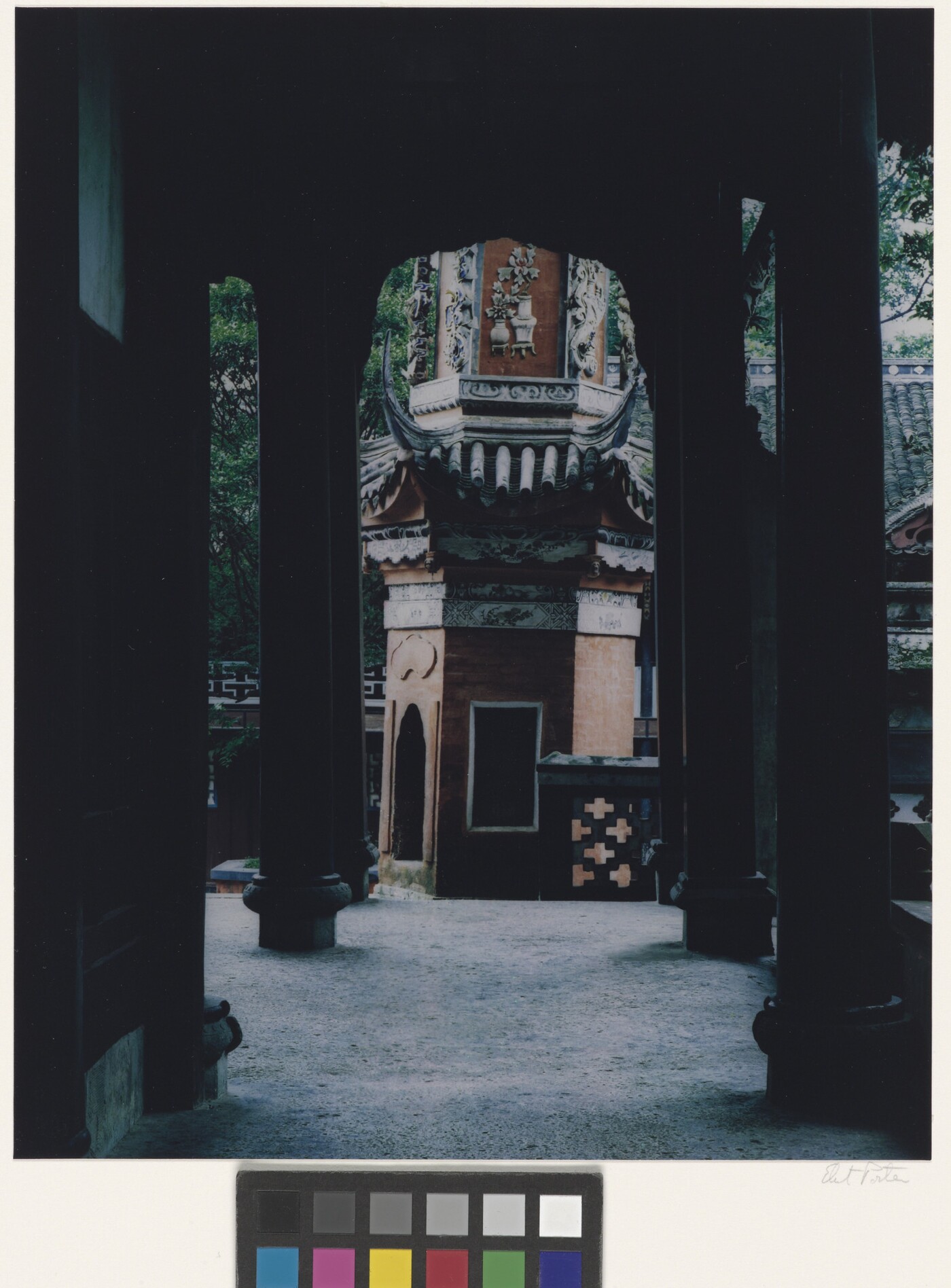 Red Pavilion in Temple Complex, Chengdu Waterworks, Sichuan, China ...