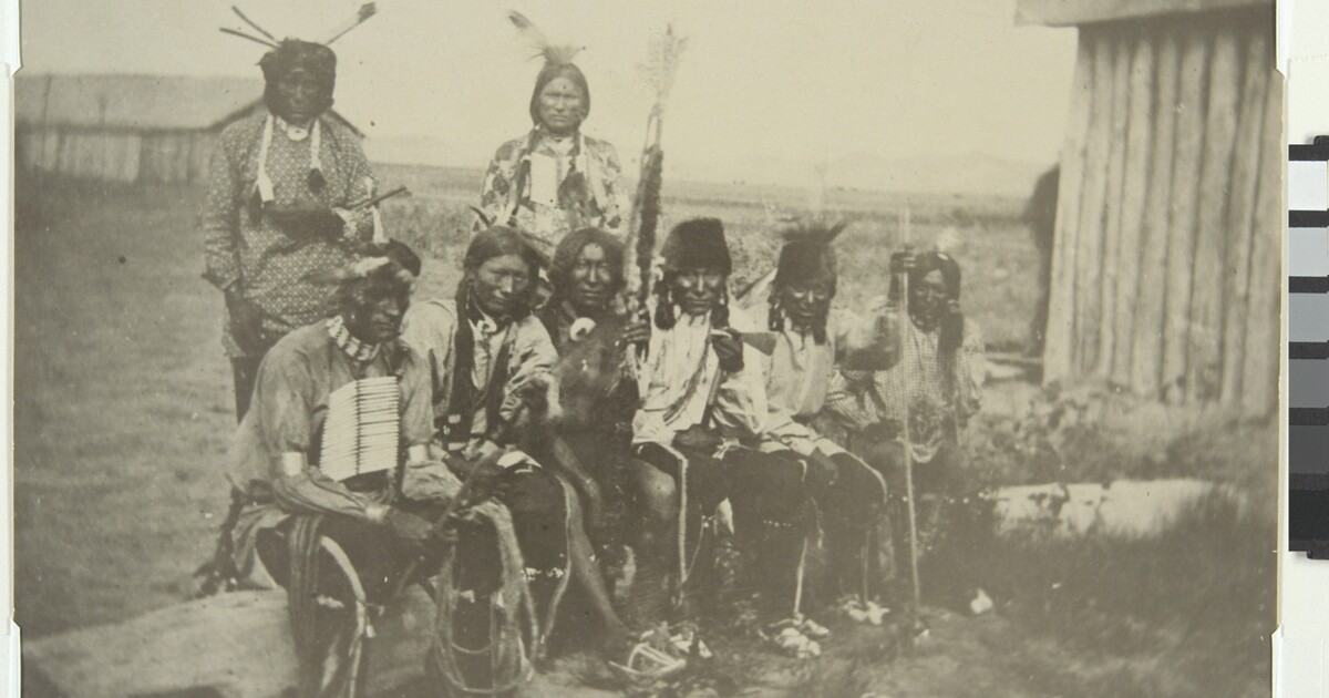 Sioux Chief Buffalo Hump & Head Warriors, Fort Keogh, M.T. | Amon ...